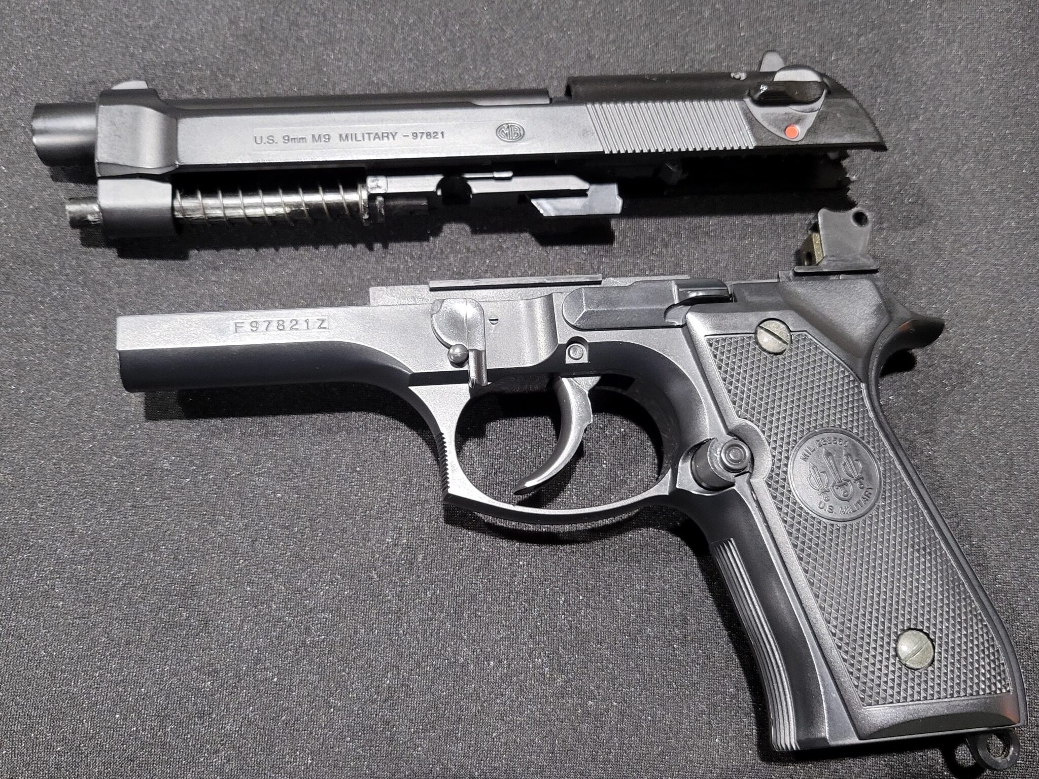 東京マルイ M92F ミリタリー エアコキハンドガン 分解 | 分解改造ちゃん